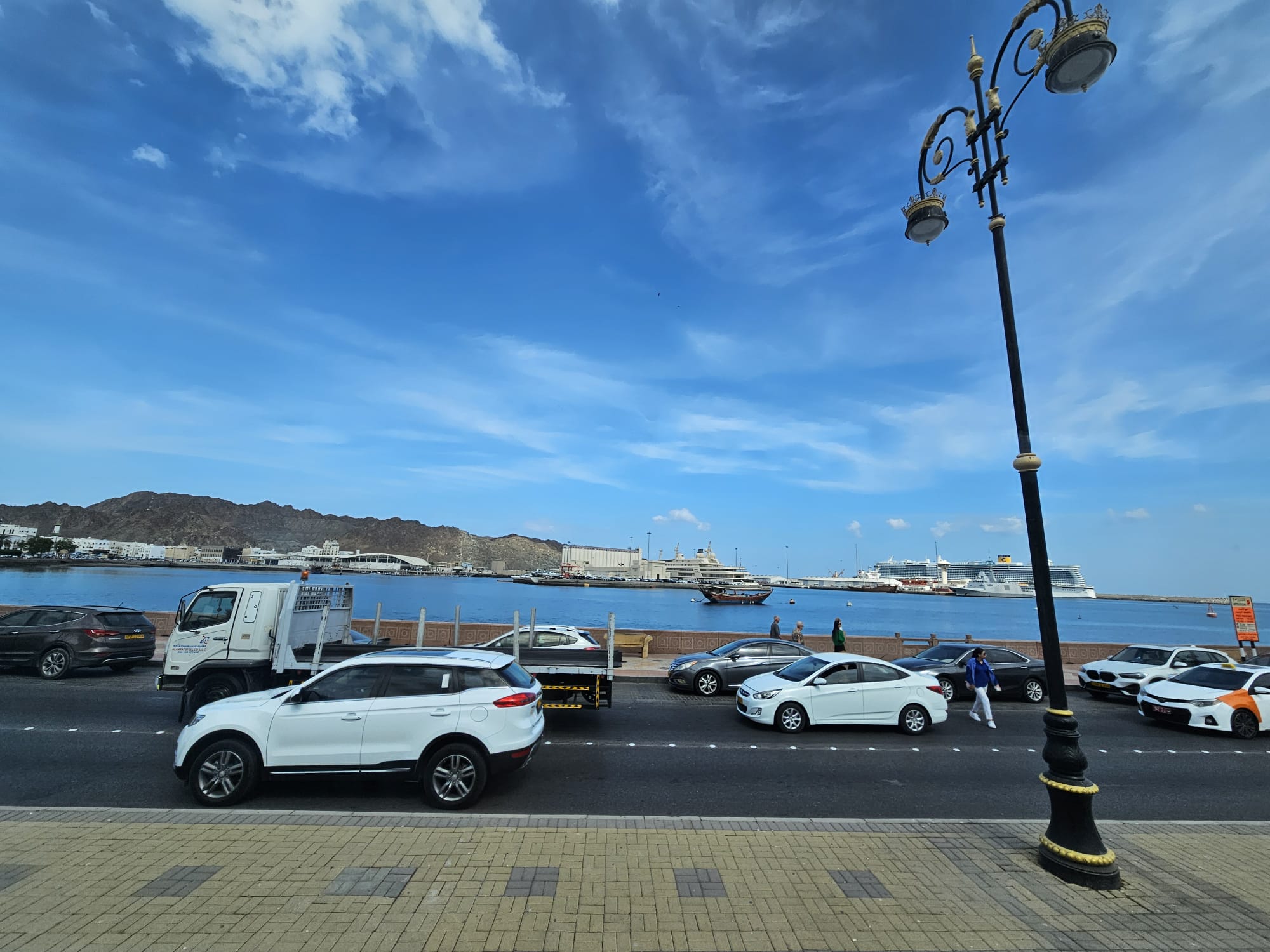 O zi in Muscat Oman - Excursie Costa Toscana - Beaching Travel